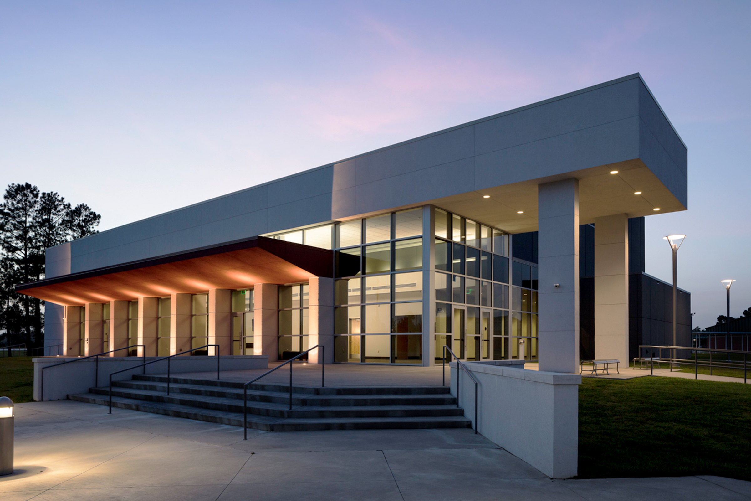 Hancock High School Performing Arts Center - EGH Architects