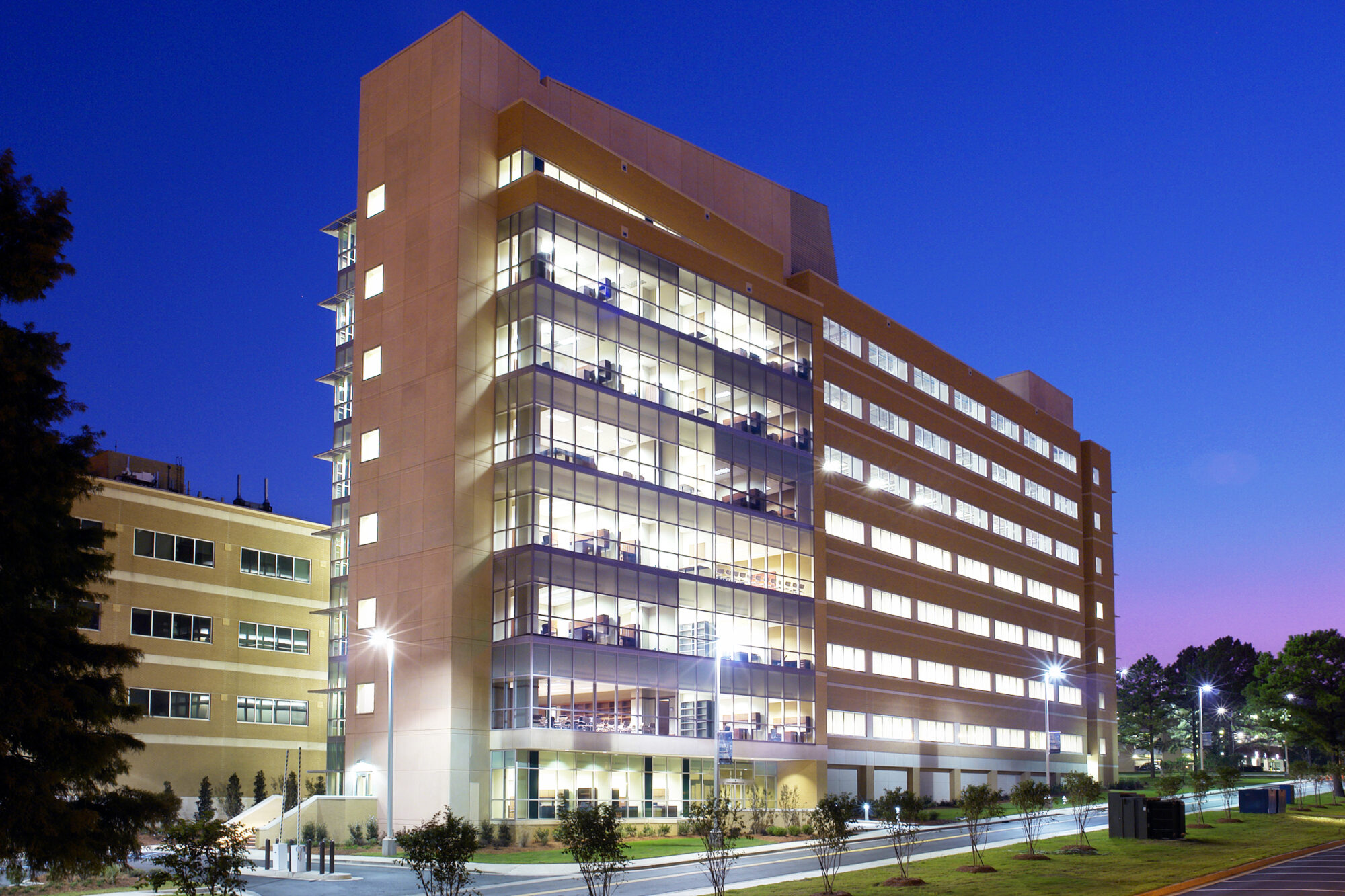 UMMC Arthur C. Guyton Research Complex Expansion - EGH Architects